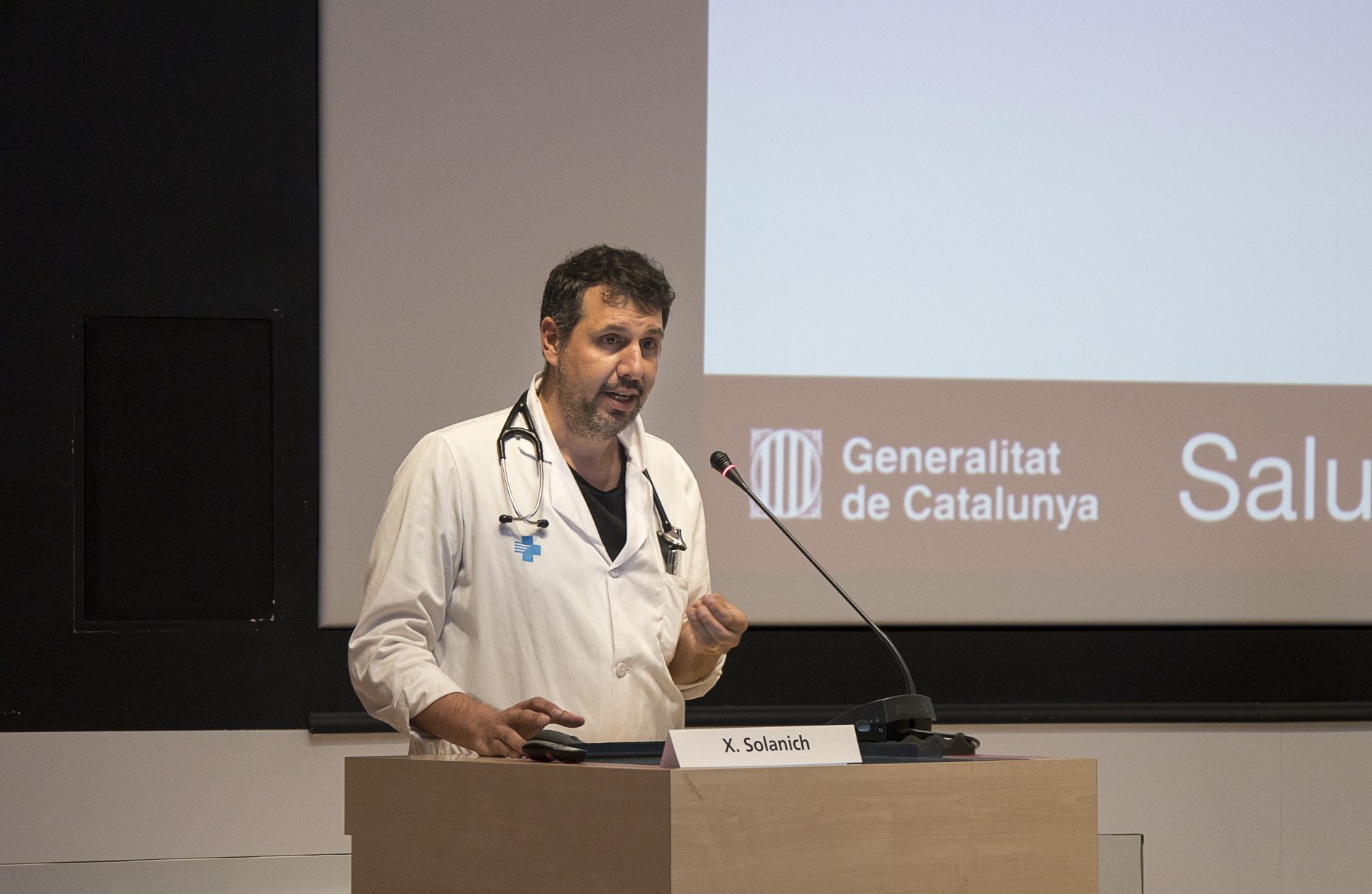 El Dr. Xavier Solanich rep el Premi Extraordinari de Doctorat de la UB ...